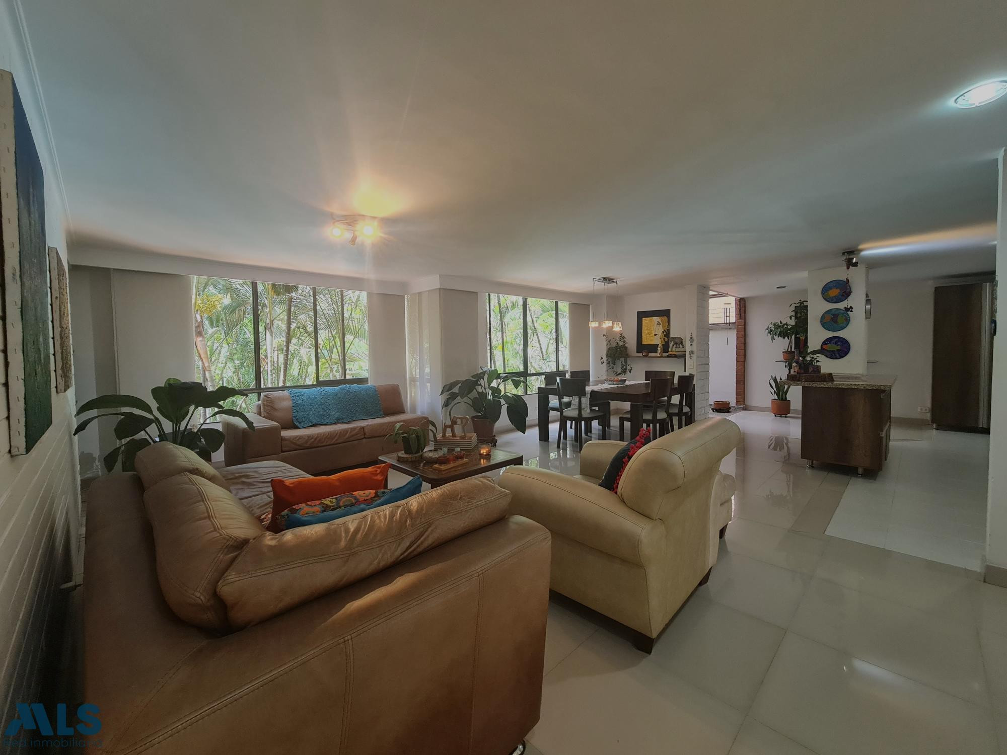 EN VENTA EN LOS BALSOS NO 2 MEDELLIN | Inmobiliaria Alberto Álvarez