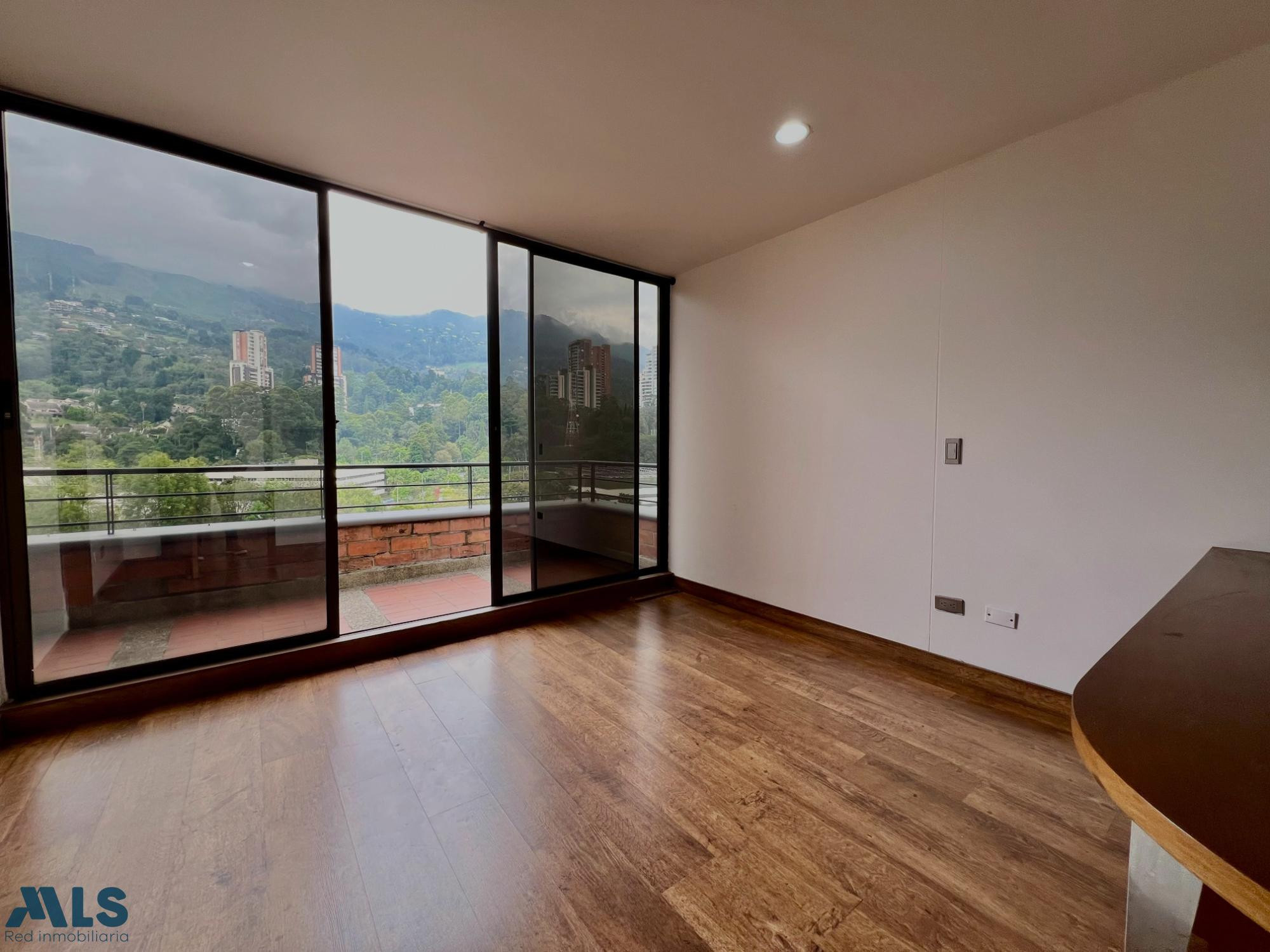 EN VENTA EN LOS BALSOS NO 1 MEDELLIN | Inmobiliaria Alberto Álvarez